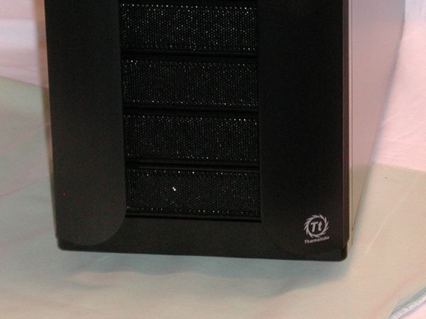 Thermaltake Armor Lcs | DragonSteelMods