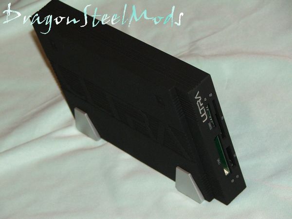 Review: Ultra Stackable All-In-1 Card Reader & USB 2.0 Hub ...