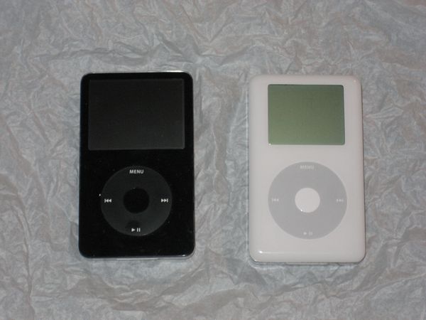 iPod Retractable USB+Firewire Hotsync Cable Review | DragonSteelMods