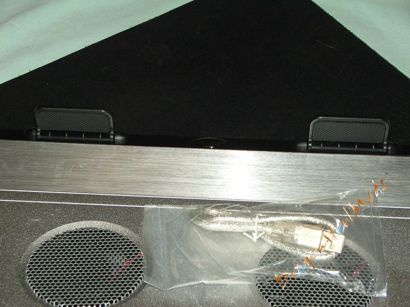 Lapworks Attache Laptop Stand Review | DragonSteelMods