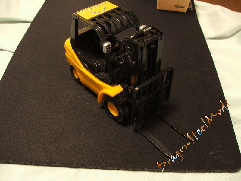 Mini Remote Control (RC) Forklift Reviewed | DragonSteelMods