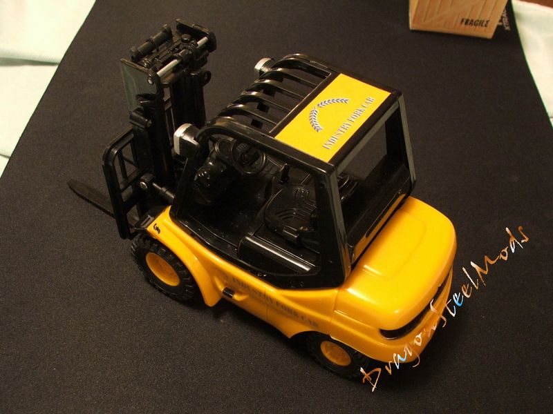 Mini Remote Control (RC) Forklift Reviewed | DragonSteelMods