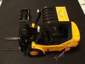 Mini Remote Control (RC) Forklift Reviewed | DragonSteelMods