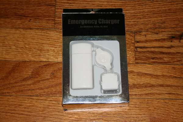 iPod AA Battery Emergency Charger Review | DragonSteelMods