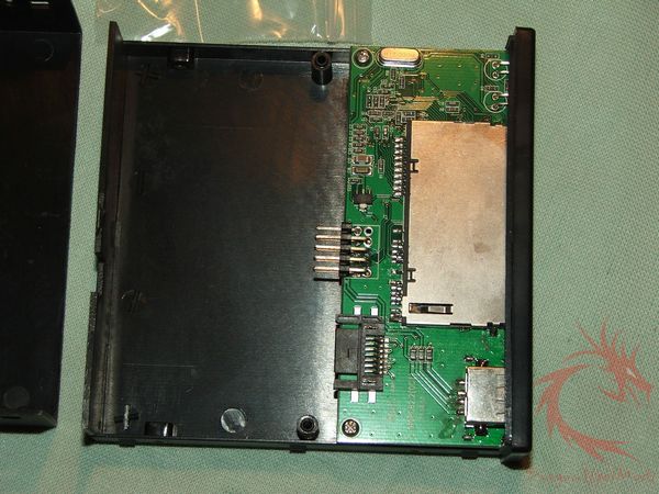 Internal 3.5″ Multi Card Reader Review | DragonSteelMods