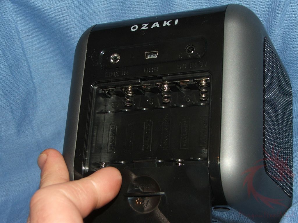 Ozaki iMini Cute iPod Dock Review | DragonSteelMods